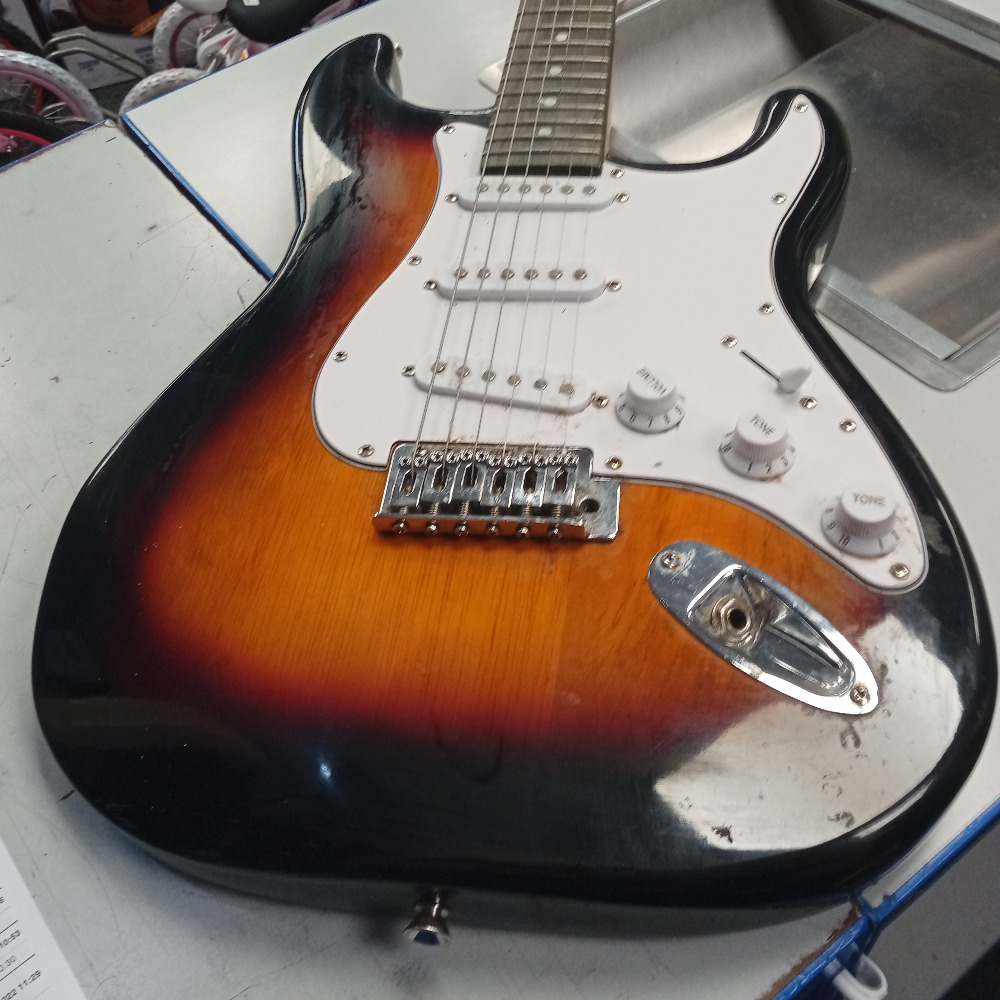 RockJam Electric Guitar - Own4Less